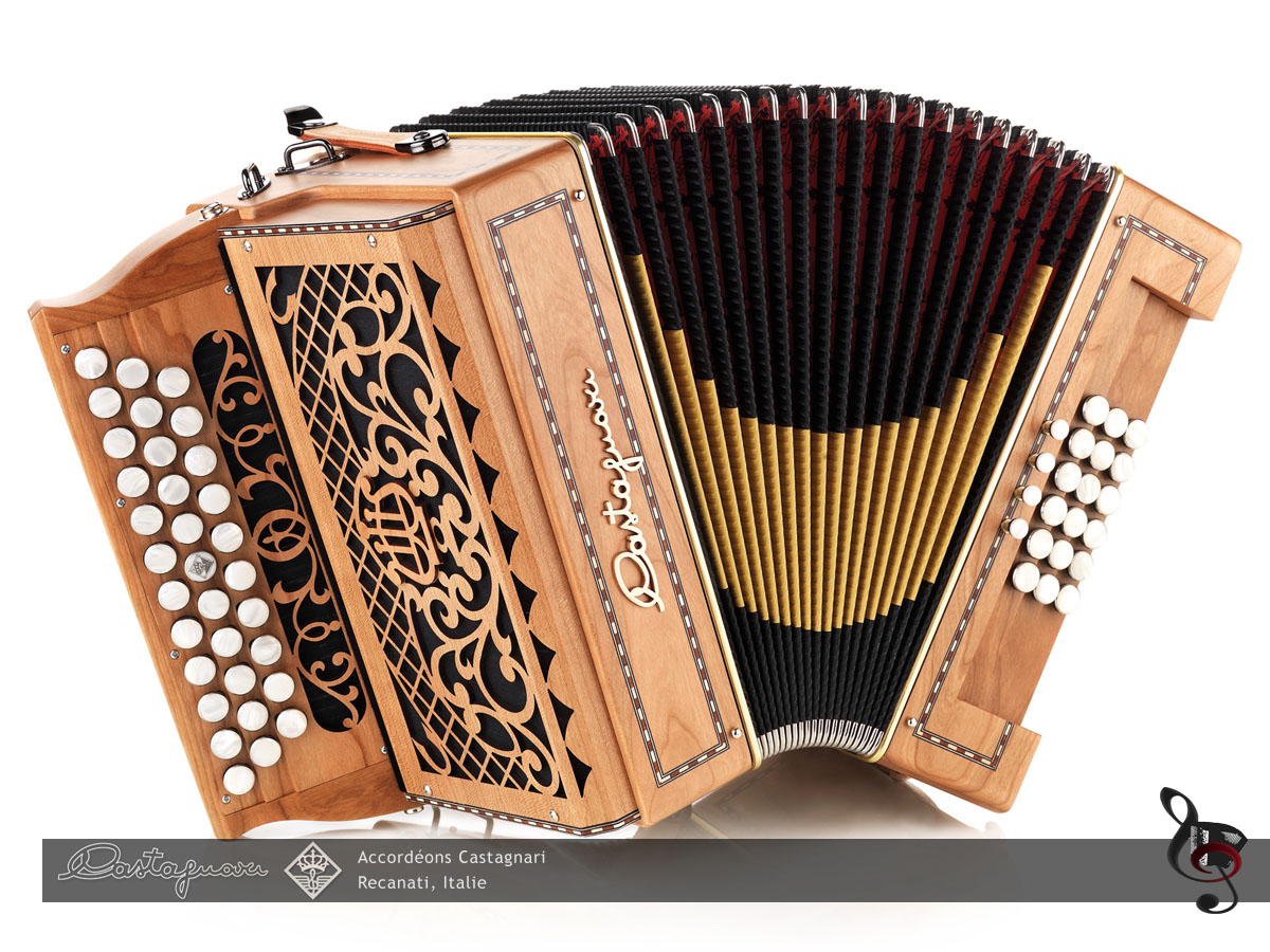 Castagnari Handry 18 · Accordéon diatonique, 3 rangs, 3 voix, 18 basses ...